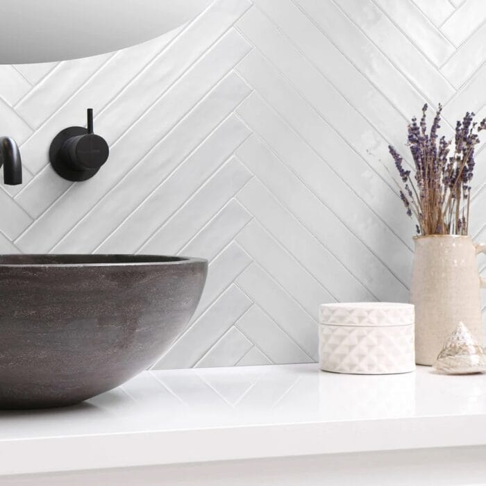 Linea - Ceramic Wall Tile - Design Tiles by Zumpano